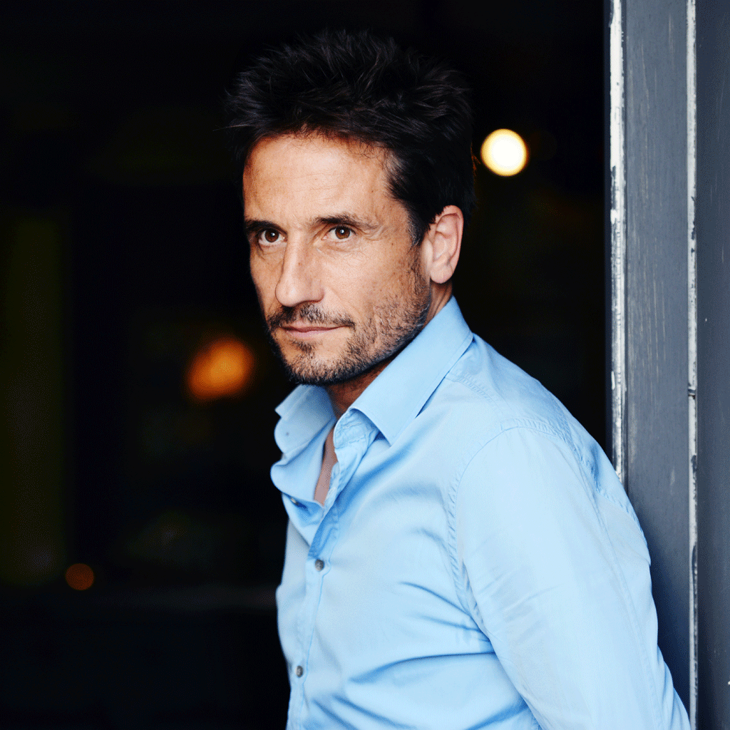 Oliver Mommsen | Fitz + Skoglund Agents